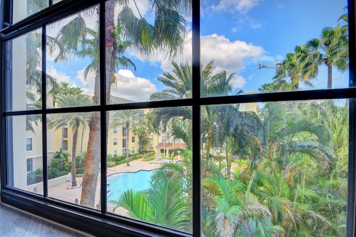 Condo Apartment Located In The Heart Of Cityplace - West Palm Beach, FL