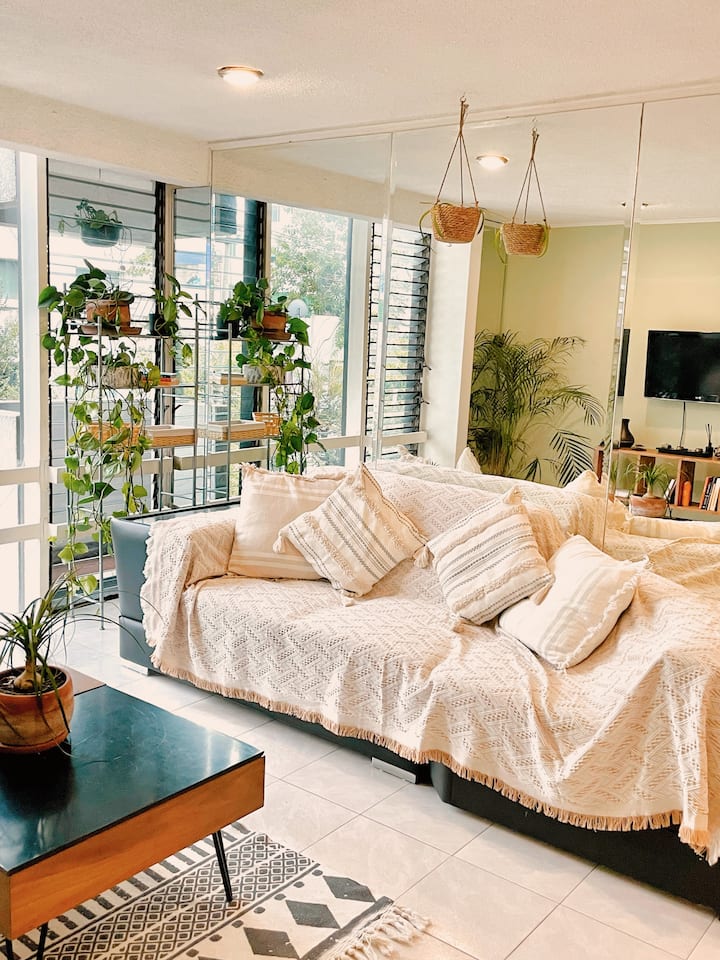 Sunlit Apt With Workspace & Balcony In La Roma - Mexiko-Stadt