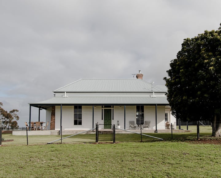 Glenfern Cottage - Australia