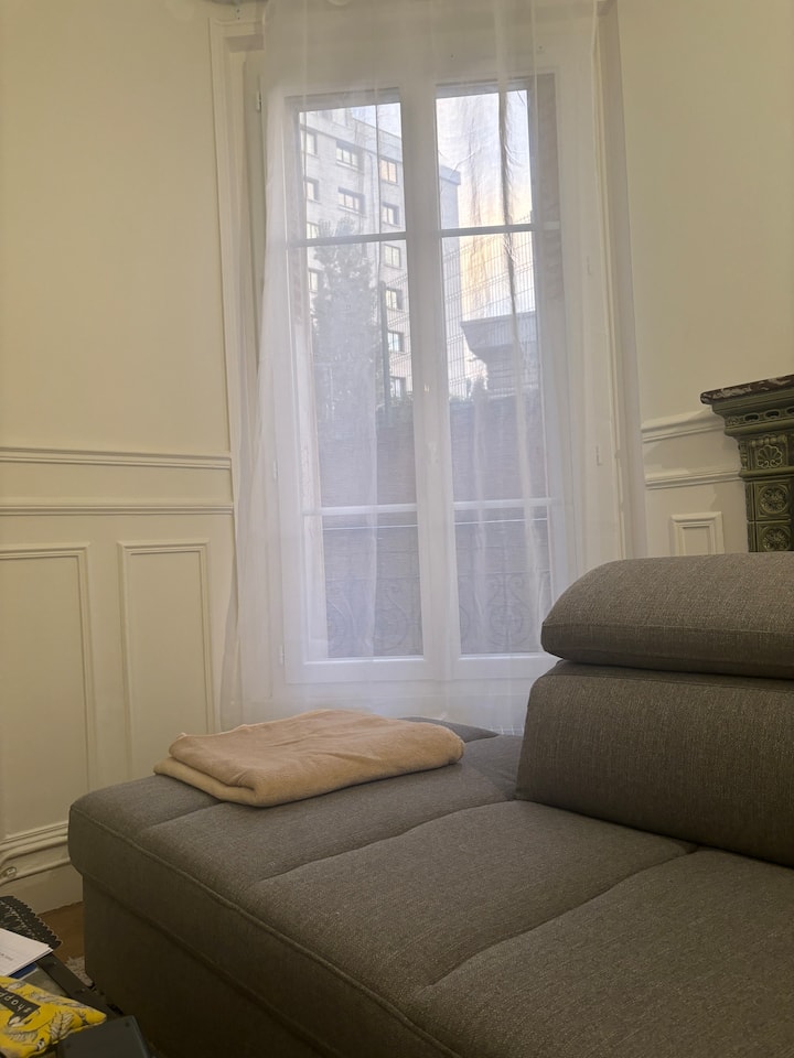 Joli Appartement Proche De Paris - Courbevoie