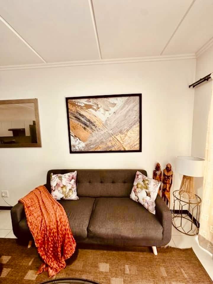 A Cosy, Neat 3-bedroom Nestle - Midrand