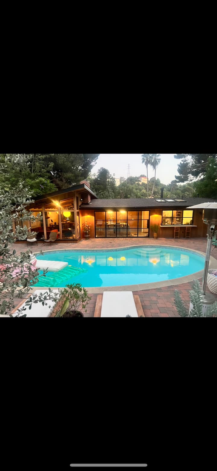 New Renovated Mid Century Oasis - Beverly Hills, CA