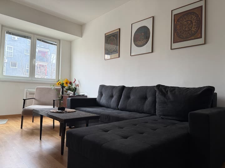 Sunflower Dreams: Pink Suite - Skopje