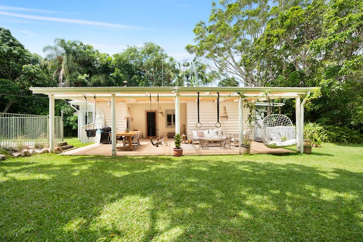 Charming Hinterland Escape In The Heart Of Doonan - Cooroy