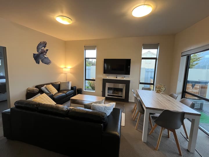 Spa, Mountain Views & Fireplace - Ohakune