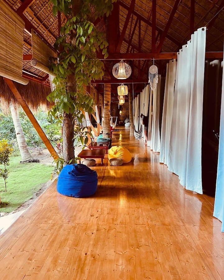 Nautilus Hostel & Hammock - Boho Rooms - Philippines