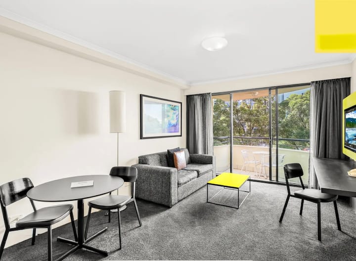 1 Bedroom Apartment In Parramatta’s Cbd - Parramatta