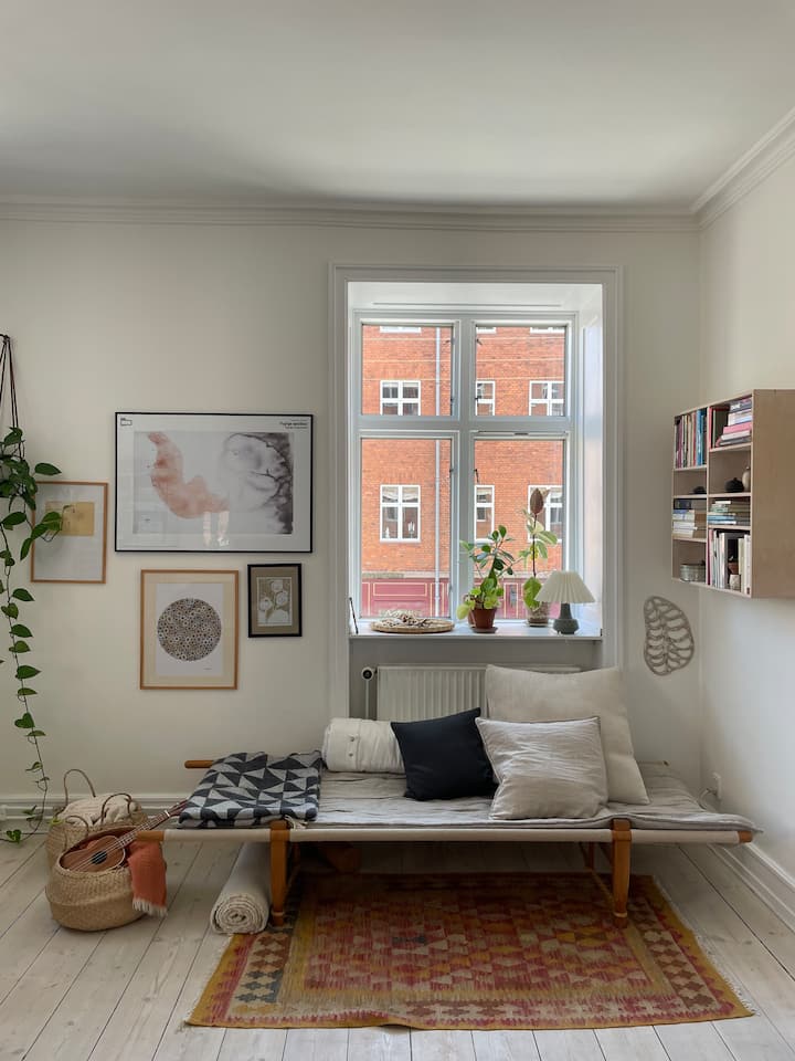 Lys Nørrebrolejlighed Ved Park - Copenhaguen