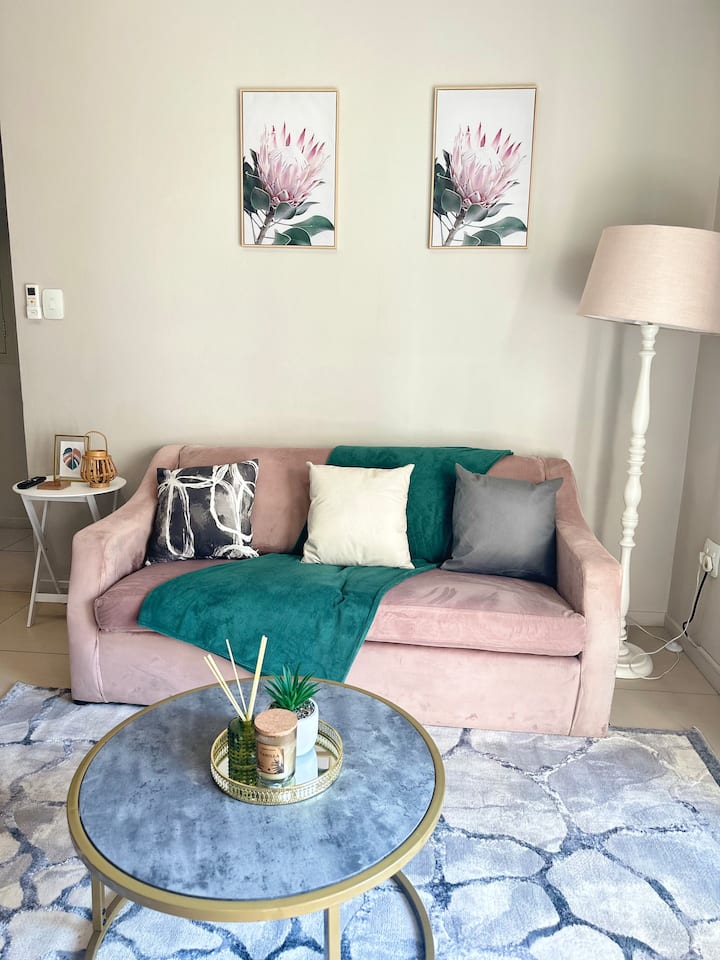 Rivonia Sandton Serene Apartment - Sandton