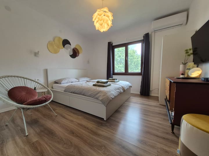 Studio Apartment Giardin  In Ližnjan - Premantura