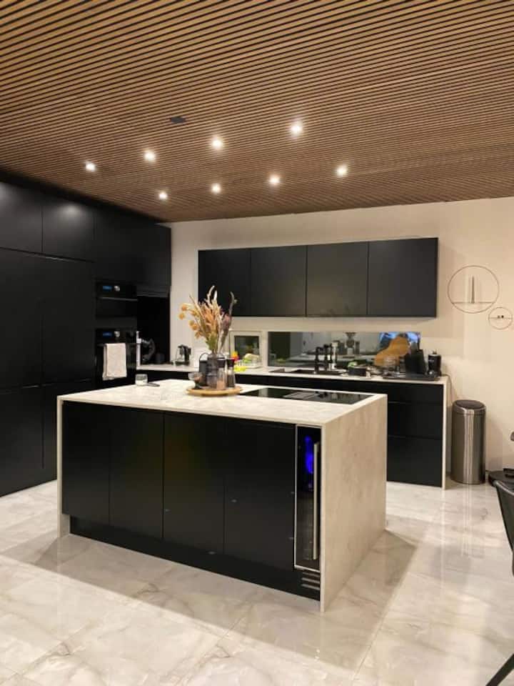 Luxury Villa W Gym & Sauna - Reykjavík