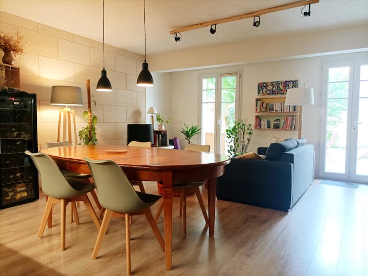 Ravissant T3 Avec Extérieur Au Centre De Bruges - Bordeaux