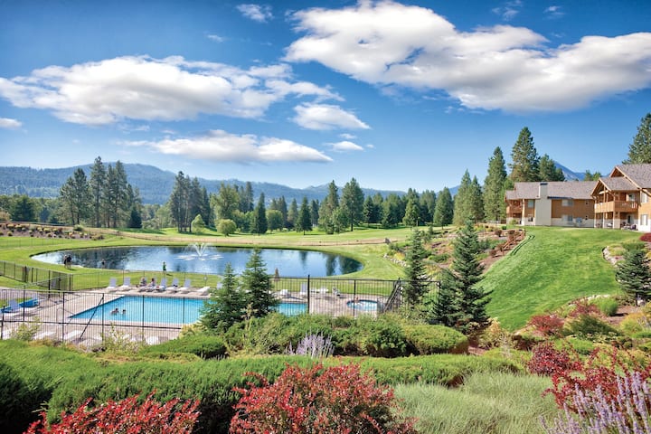 1 Mi To Leavenworth: 2br Retreat W/ Pool & Hot Tub - Leavenworth, WA