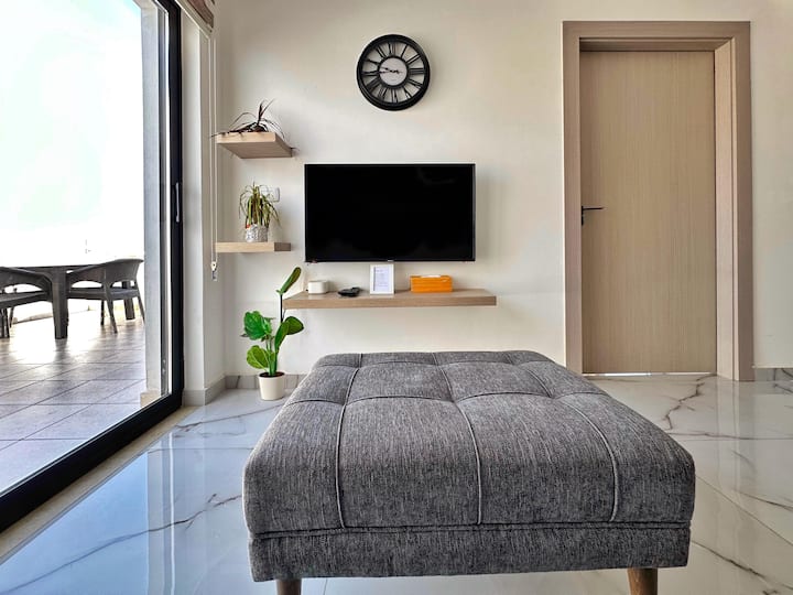 New Apartment With Mind-blowing  Terrace-weibdeh 2 - Jordan