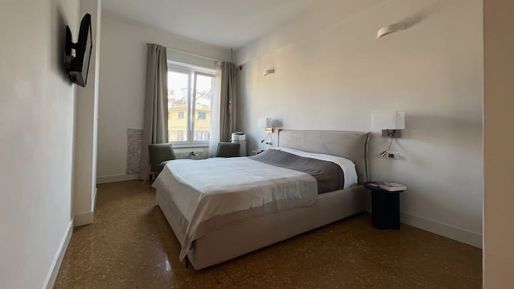 Fresh Comfort In The Heart Of The Old Port. - Genoa