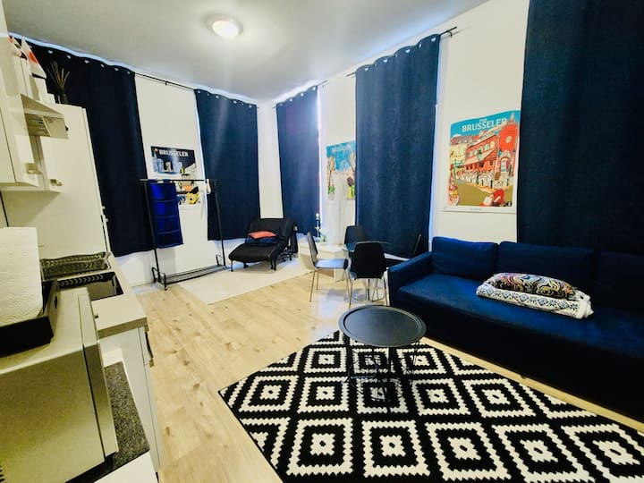 Urban Brusselscity *Grand Place-10mn-midi Station* - Bruxelles