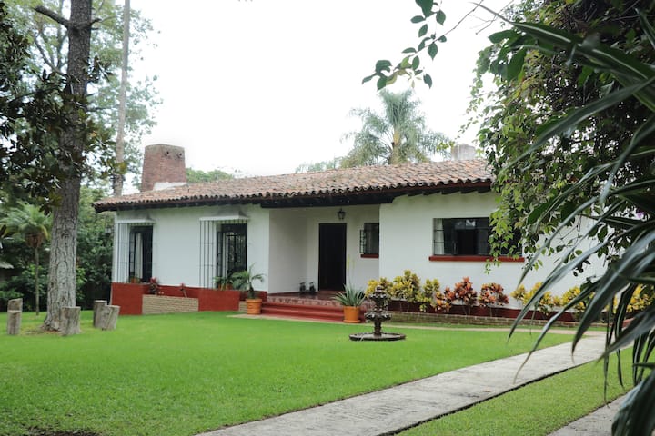 Casa Amplia Estilo Cuernavaca - Cuernavaca