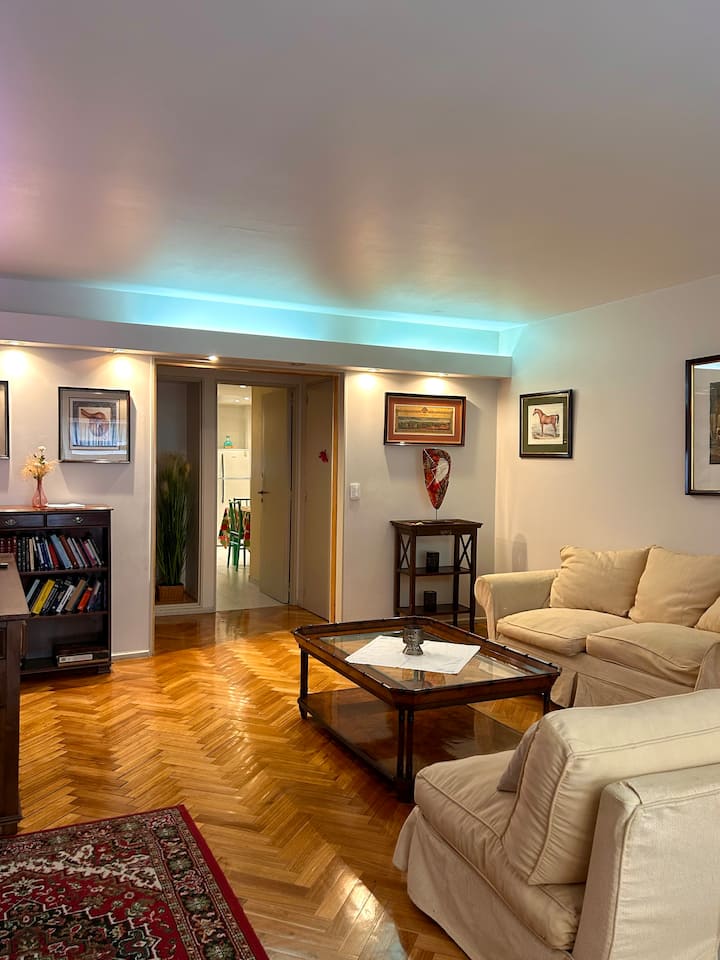 Traditional Apartment In Recoleta, Buenos Aires - Buenos Aires