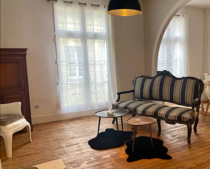 T2 De 70m2, Le « 888 Demeures » à Saumur Centre - Saumur