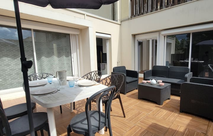 Terrasse 25m²• 4chambres • Parking Gratuit • Rer A - Auvers-sur-Oise