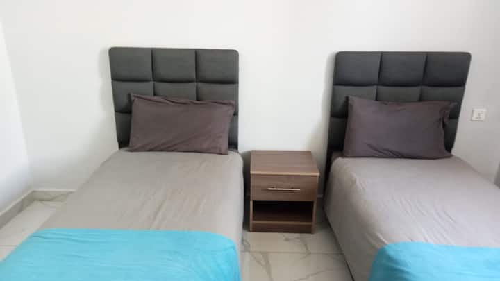 Arwa Apartment, First Floor,wi-fi,ac,free Parking - Akaba