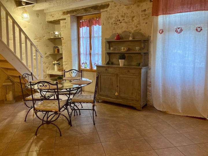 Jolie Fermette à 2 Min Du Circuit Magny Cours - Circuit de Nevers Magny-Cours