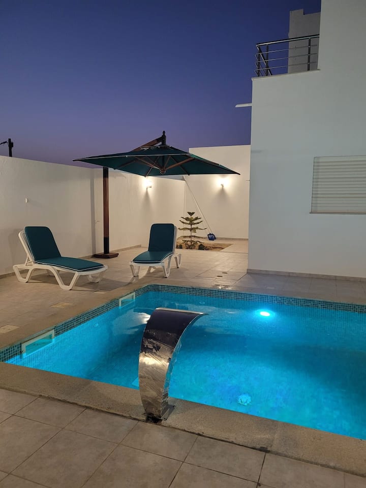 Villa Haute Standing Avec Piscine - Djerba