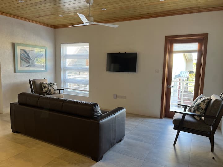 Beachside Way – Mango Sunset 2 Br W/ac In Paradise - Grenada