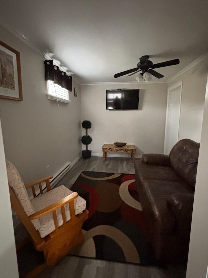 A Private And Cozy Retreat - Corner Brook