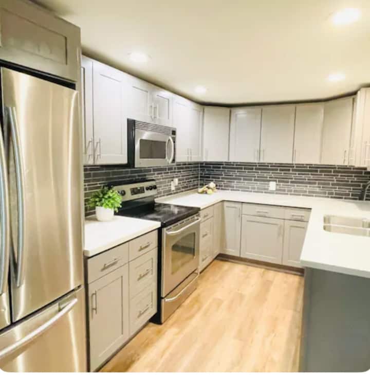 House / Garage/fully Fenced Yard - Mukilteo, WA