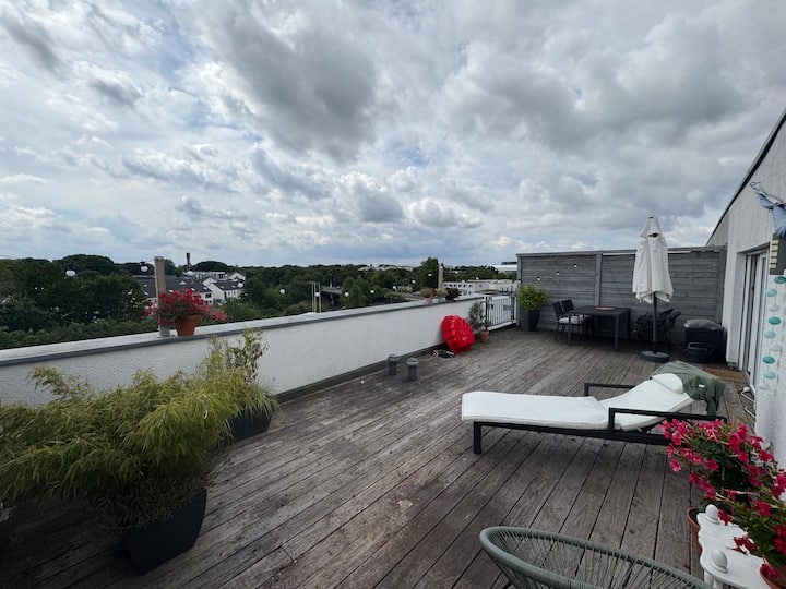 Wohnen Und Wohlfühlen! Möblierte Penthousewohnung! - Marl