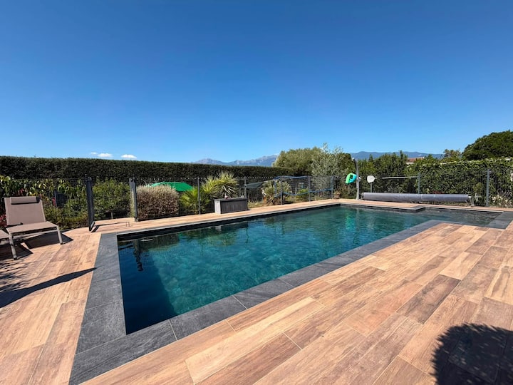 Villa Maé Maison De Vacances Avec Piscine En Corse - Plage De Ghisonaccia