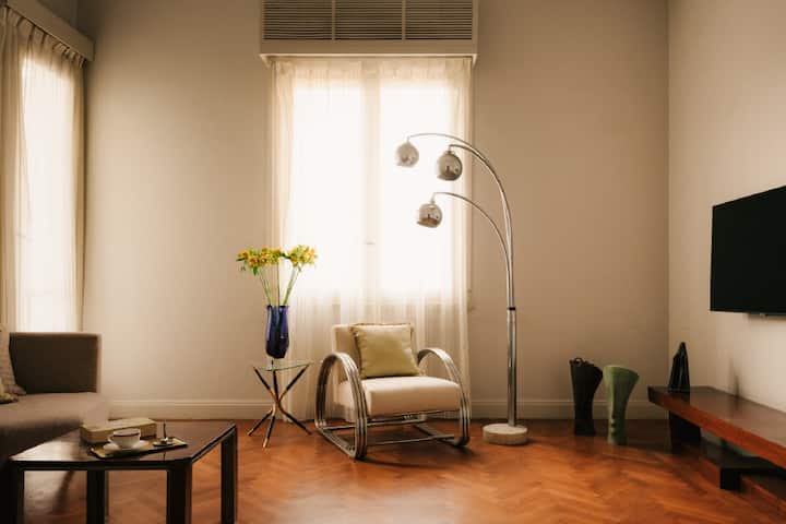Brassbell L Dt L 2br Art Deco Designer Apt 2 - Cairo