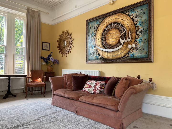 Leafyvictorian Eclectic Mansion - Mánchester