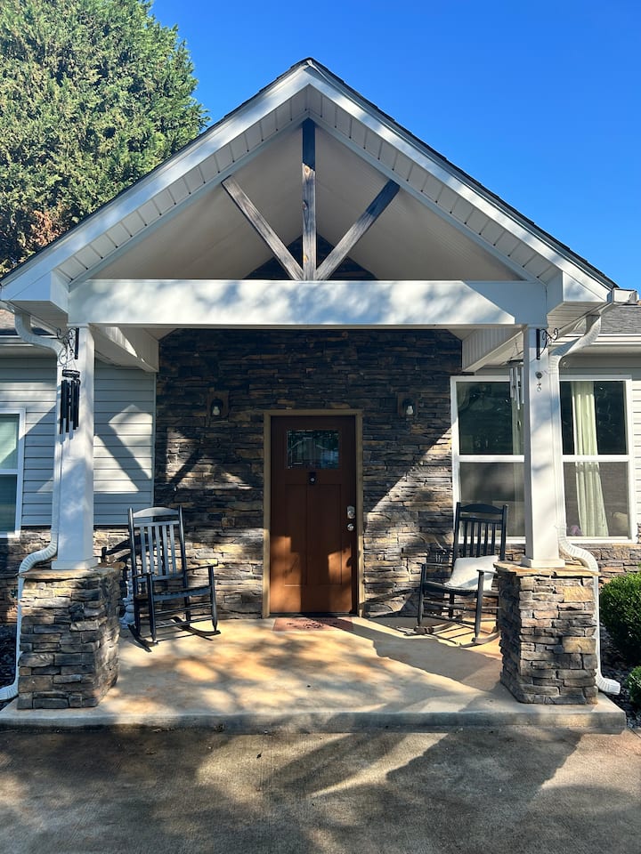 Traveler's Rest Escape - Travelers Rest, SC