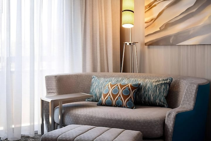 Affordable Getaway! Near Laguna Village Park - Laguna Beach, CA