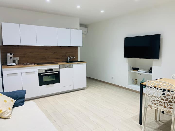 T2 Cosy & Climatisé – Plein Centre-ville - Ajaccio