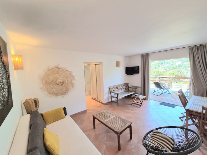 F3+ N°10 - Stunning 2br Villa Palombaggia Sea View - Santa Giulia