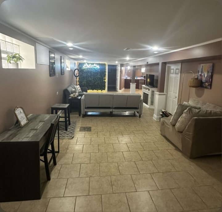 Chicago/beverly/evergreen Park Home - Chicago, IL