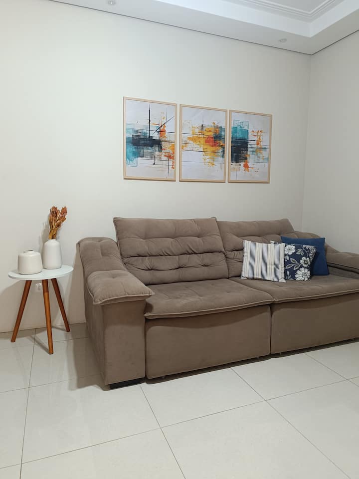 Casa Espaçosa E Linda Em Campinas - Campinas