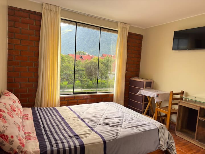 Valle De Aventuras · Habitación Con Baño Privado - Oxapampa