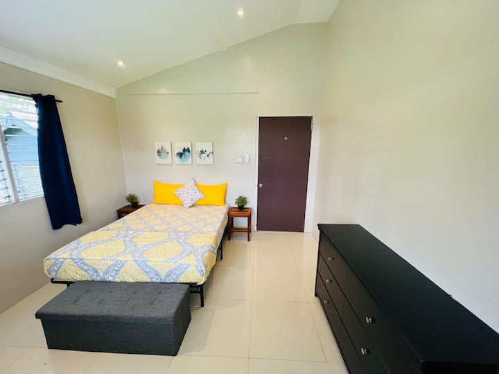 Laucala Beach Accommodation - Suva