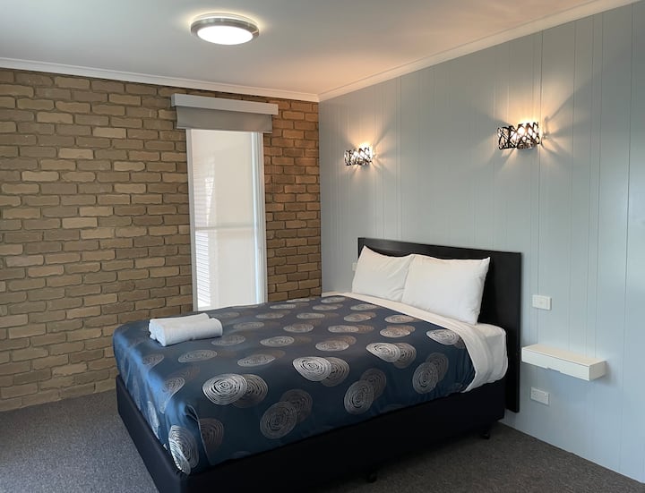 Two-bedroom Suite Tropicana Motel Phillip Island - Ventnor