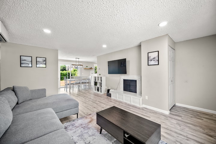 Near Park. Pdx Home W/ Kitchen, Bbq & 1 Gig Wifi! - Portland