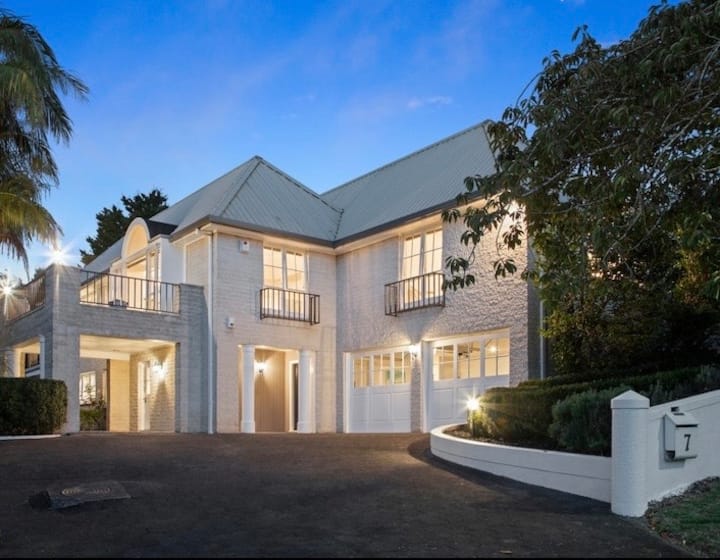 Spacious Private | Ideal Short & Monthly Stays - Pukekohe