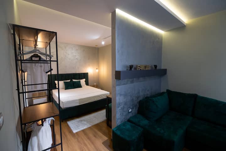 Wellcome At Melnaz Apartament Room 1. - Korçë