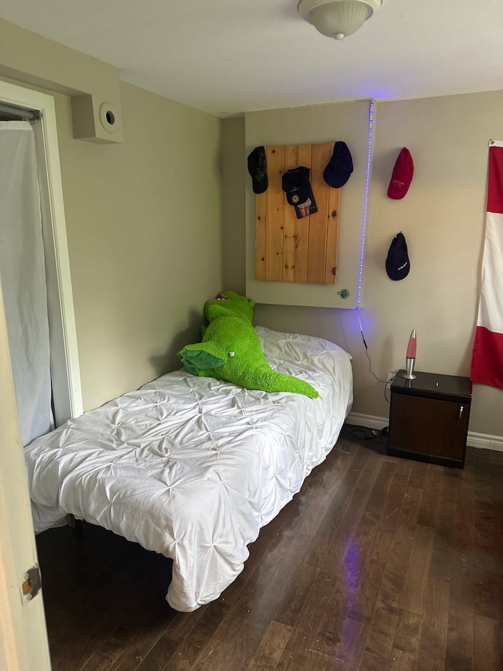 Latín Familiar House - Wasaga Beach
