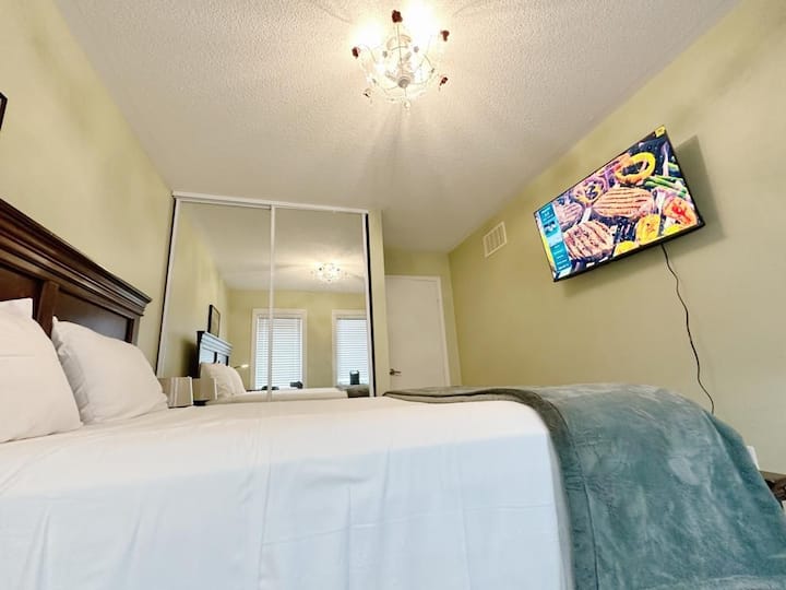 Beautiful And Specious Bedrooms - 奧沙華
