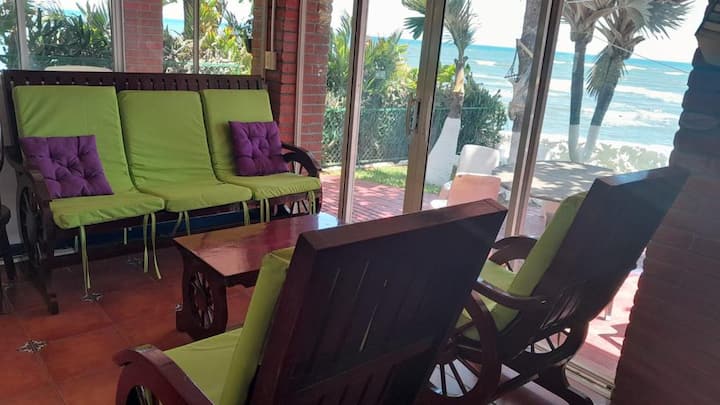 Casa De Playa El Flor - Los Cóbanos