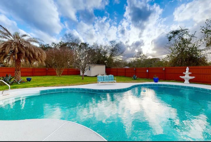 Backyard Oasis Pensacola - Spring Lake, Cantonment